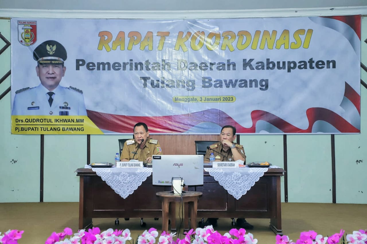 Pj Bupati Qudrotul Ikhwan Pimpin Langsung Rapat Koordinasi Pemkab ... Pj Bupati Qudrotul Ikhwan Pimpin Langsung Rapat Koordinasi Pemkab ...